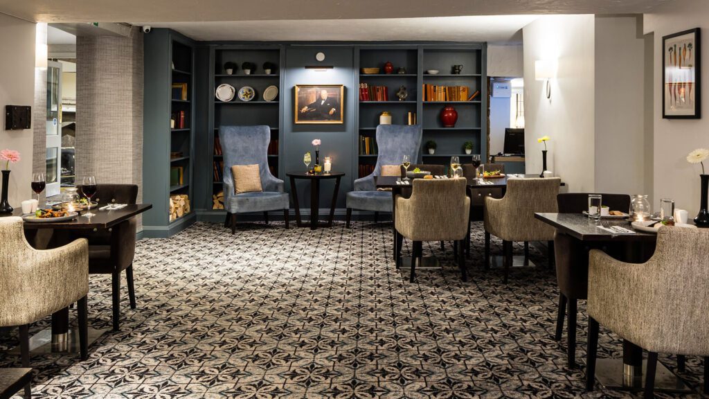 Gallery | The Holt Hotel