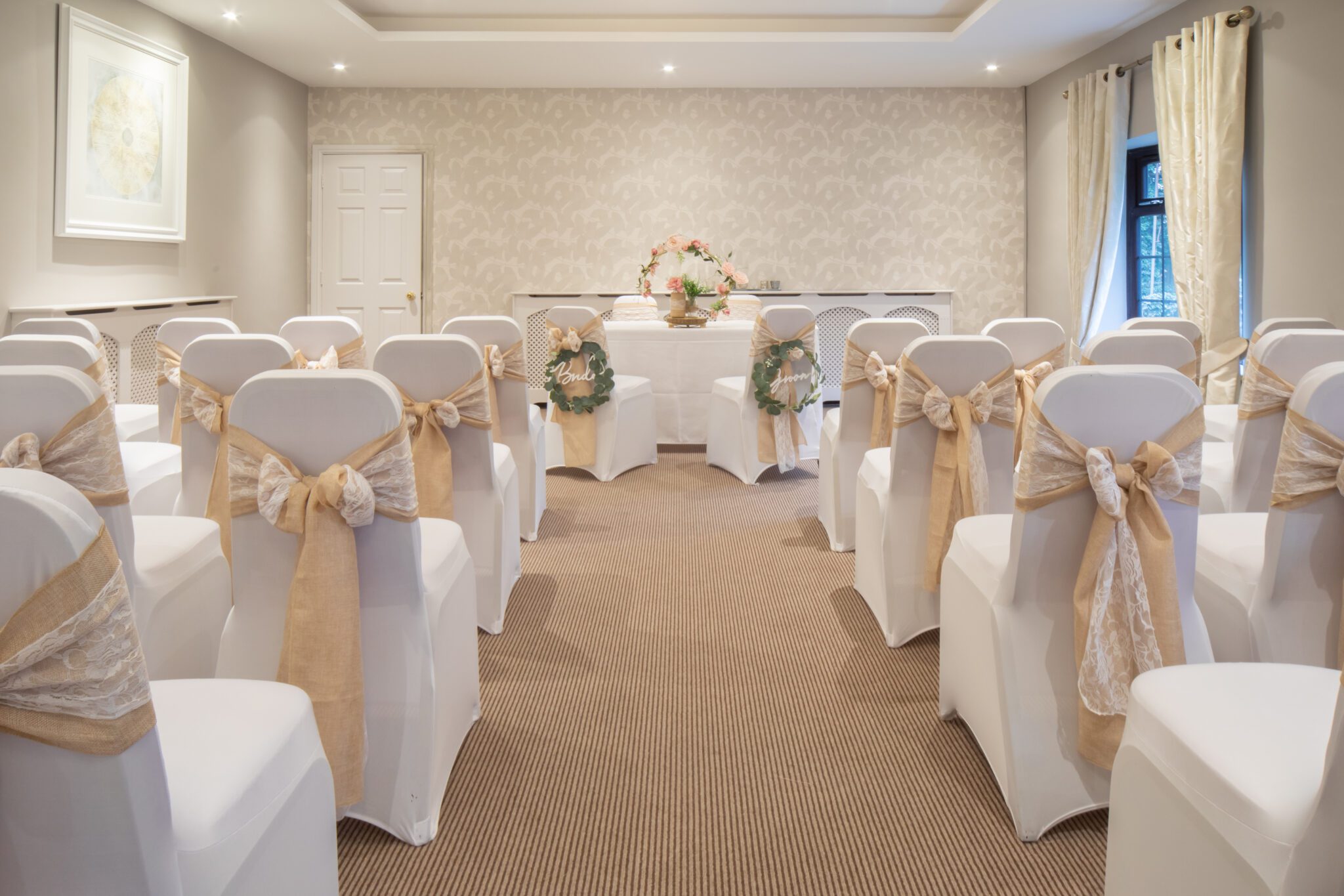 Gallery | The Holt Hotel